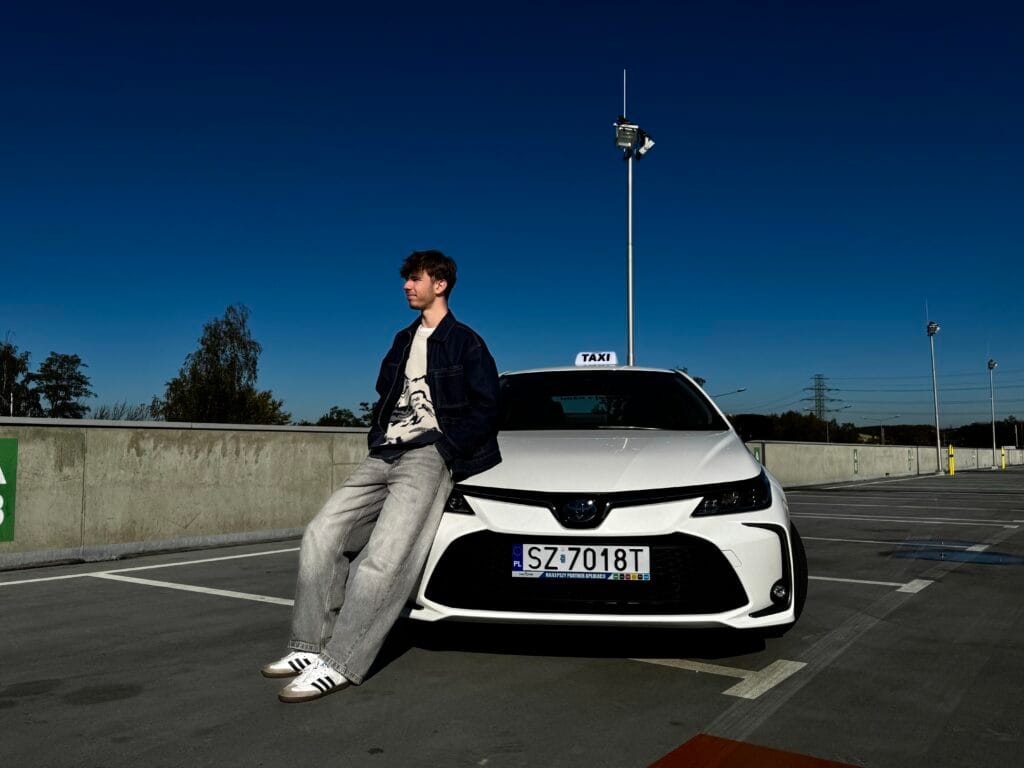 Evelstar: Fleet Partner Uber, Bolt, Glovo | Billing and Rental